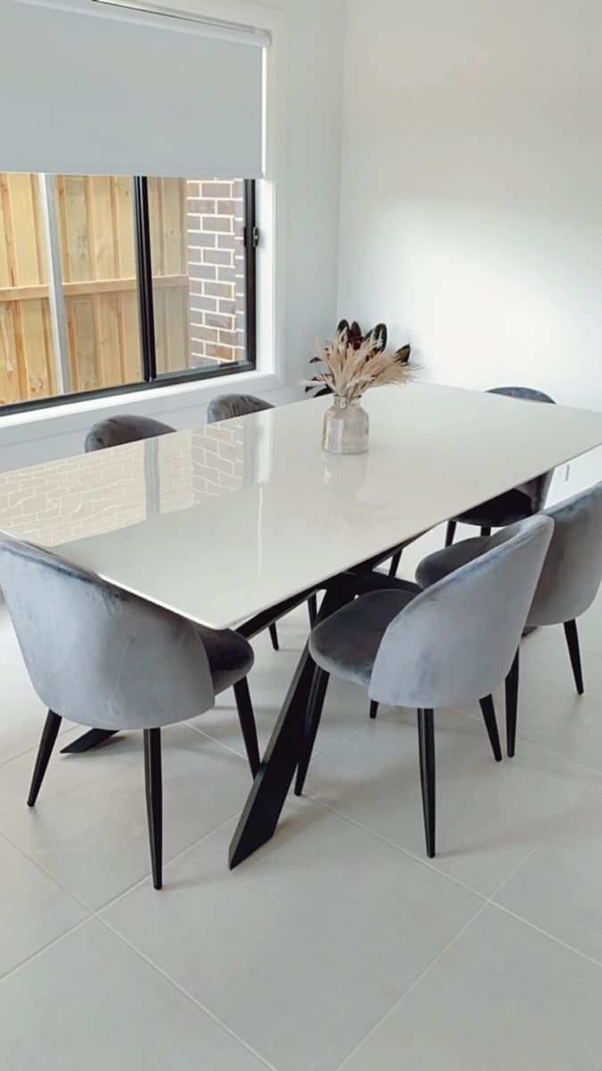 Inspirasi Model Meja HPL untuk Ruang Makan Modern dan Elegan - Citilum